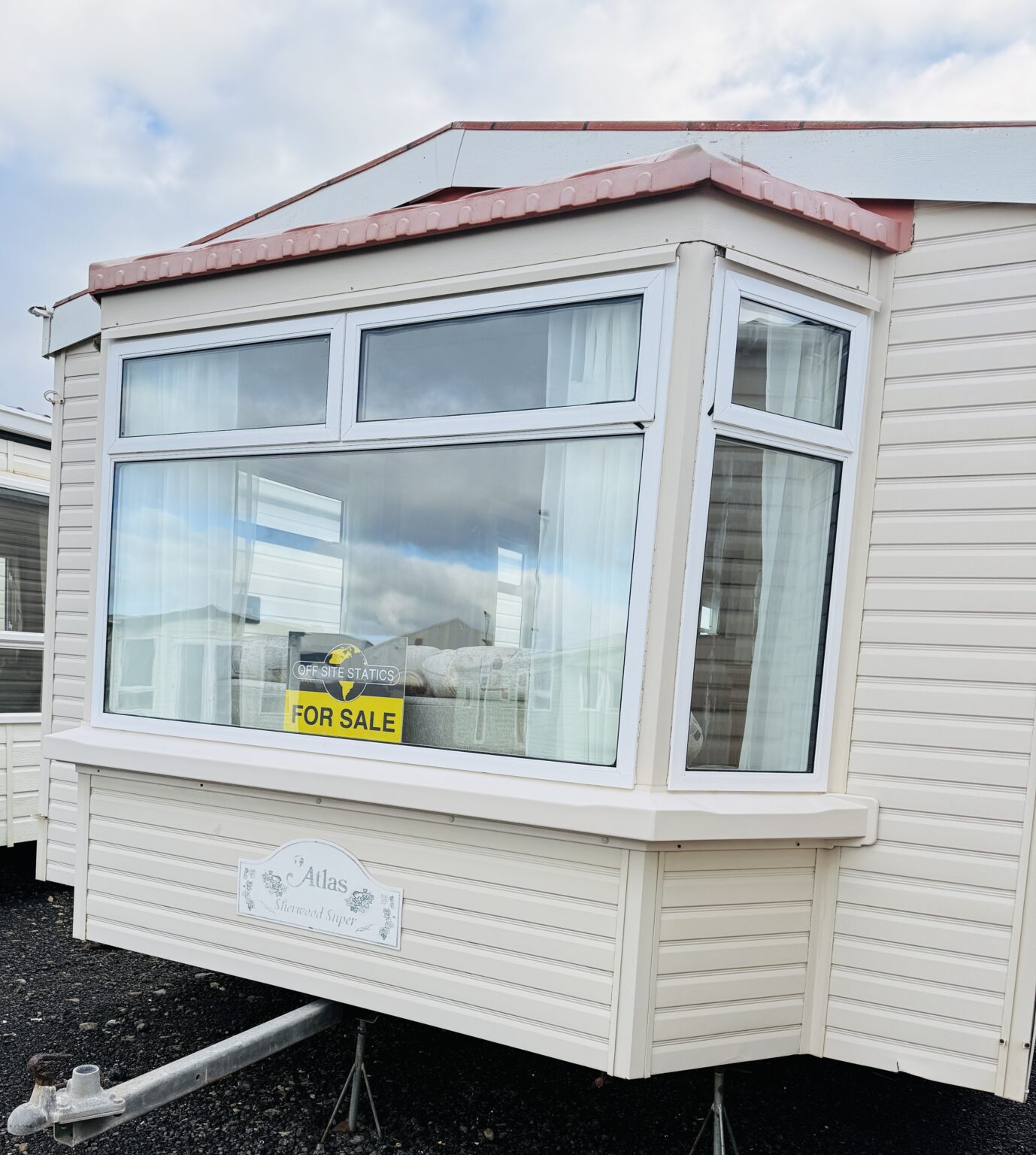 We buy and sell static caravans worldwide, Get a quote today.