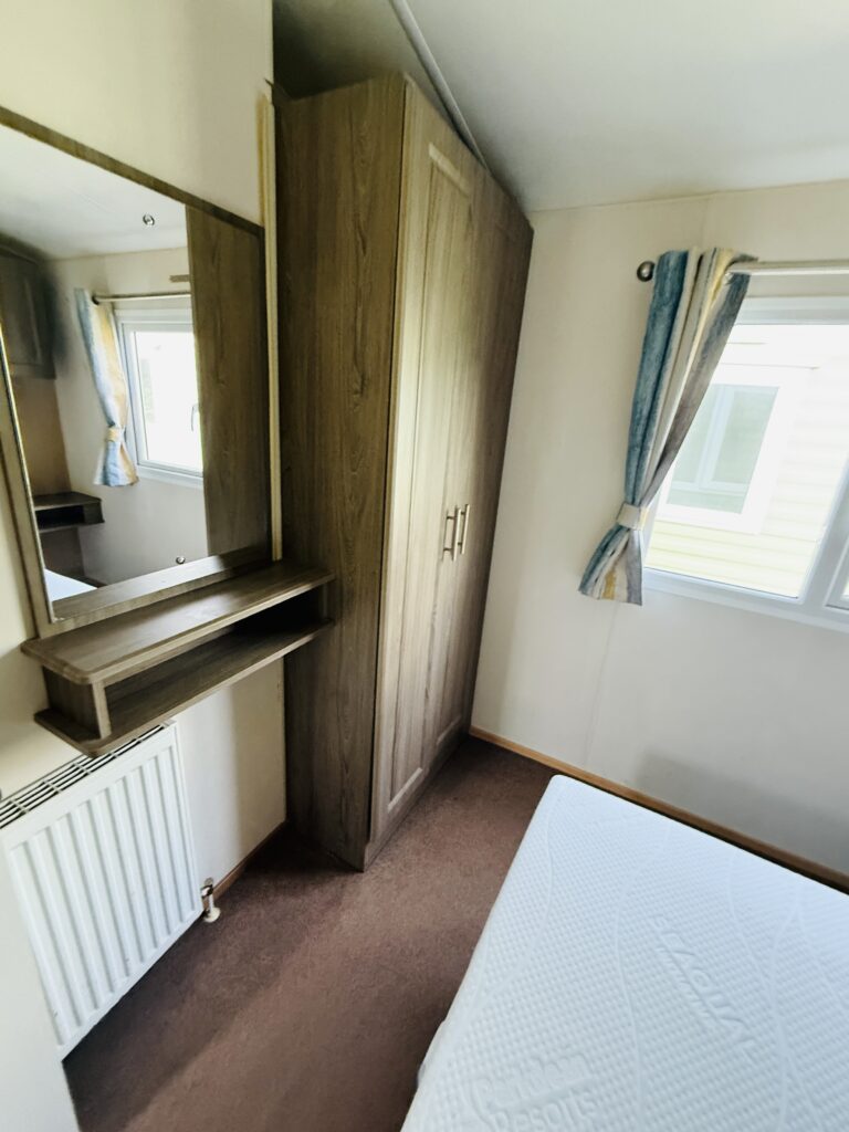 Delta Phoenix - Pembrokeshire & South Wales - Off-Site Statics